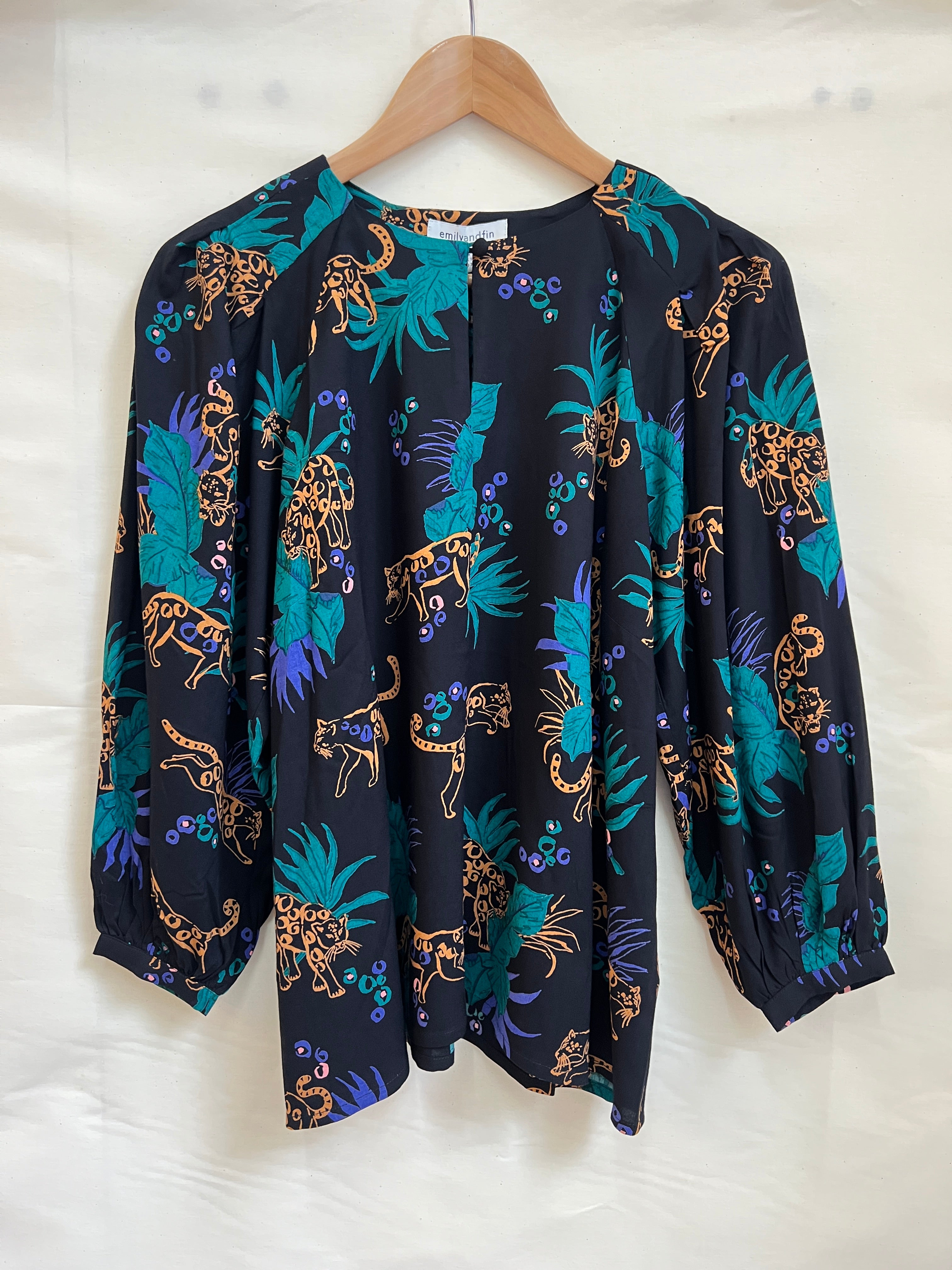 SABLE KEYHOLE TOP MIDNIGHT LEOPARD - NON RETURNABLE SAMPLE – Emily and Fin